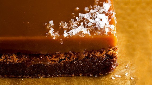 14 Ways Caramel Makes Dessert Better