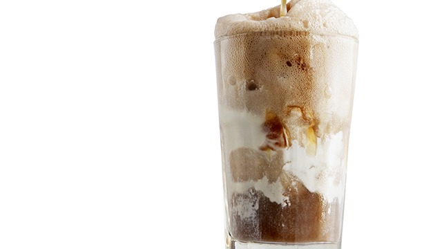 14 Ways Caramel Makes Dessert Better
